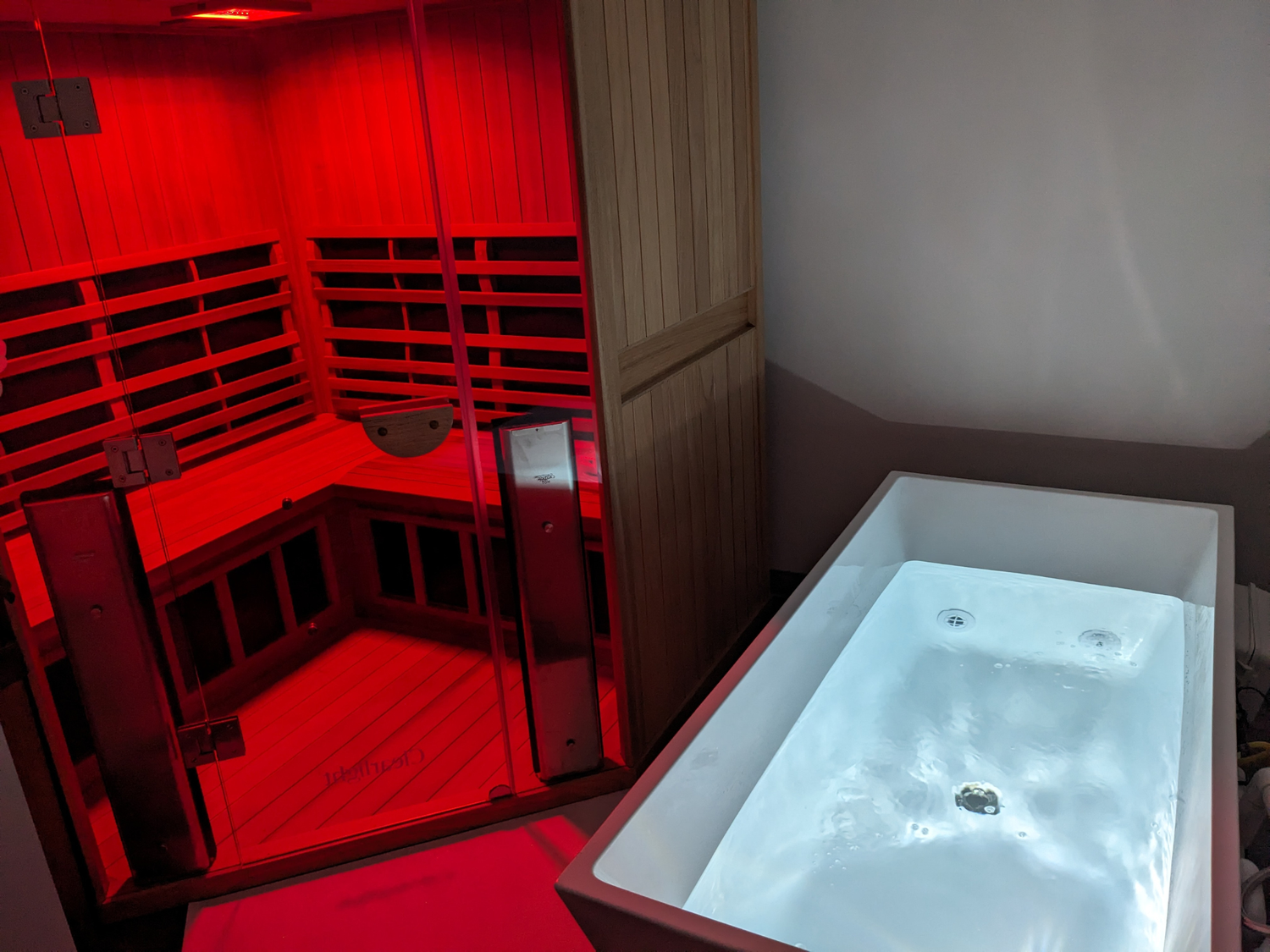 Float Therapy and Infrared Sauna Wellness Center | Redox Wellness