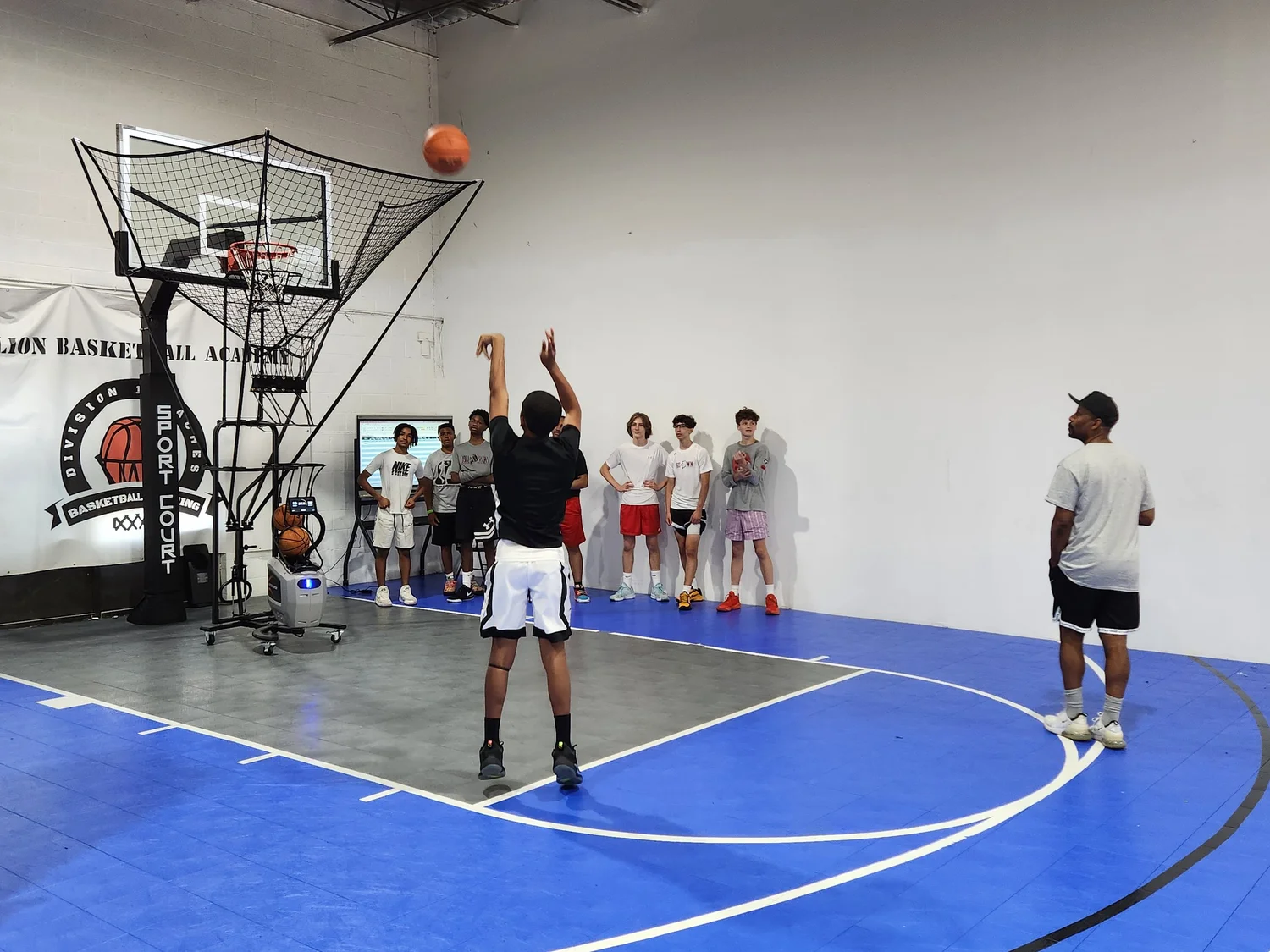 Gillilon basketball academy