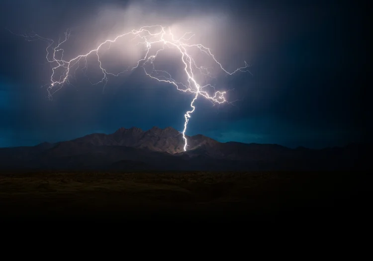 Bolt Hunter - Lightning Camera Trigger
