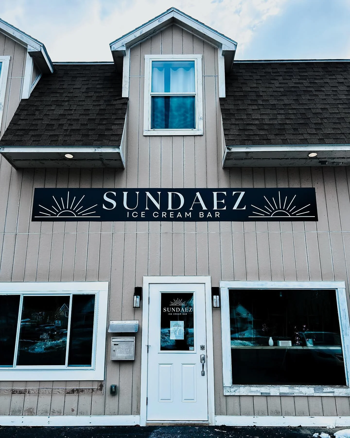 Sundaez LLC