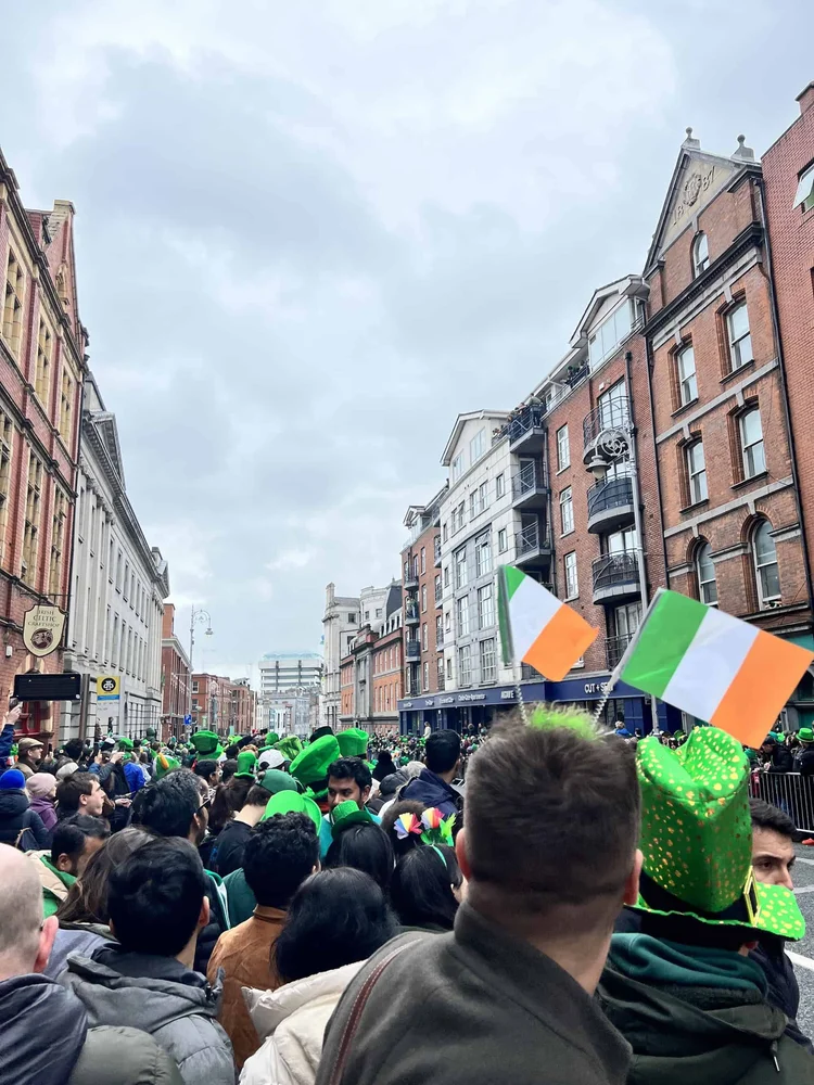 8 Do’s & Don’ts for St Patricks Day in Dublin Ireland [2025]