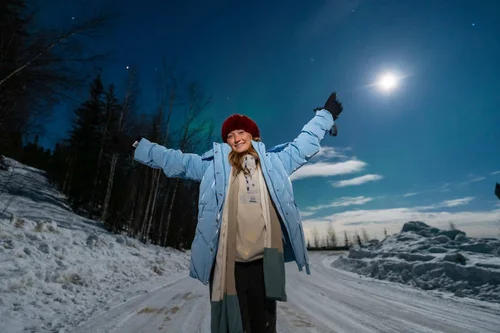 What to Wear in Alaska in Winter: Layering in Extreme Cold