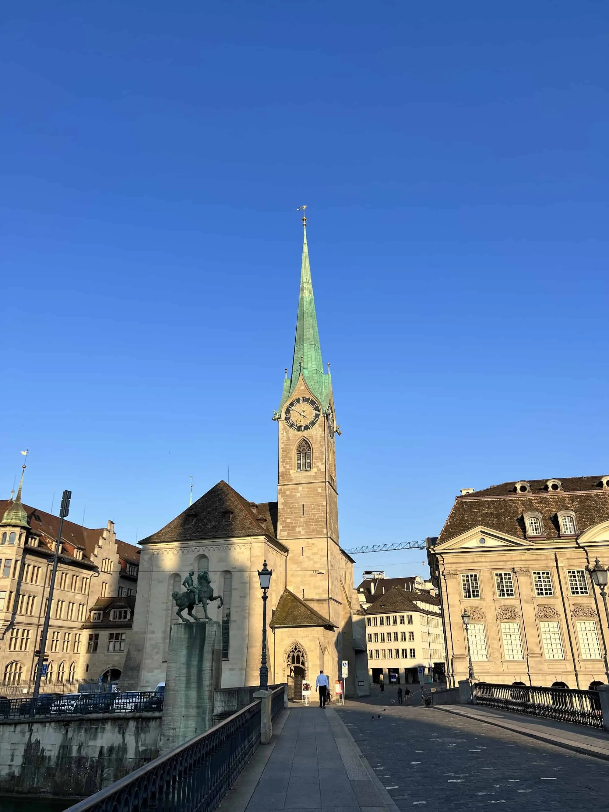 Zurich Fashion: What to Wear in Zurich for a Stylish Summer