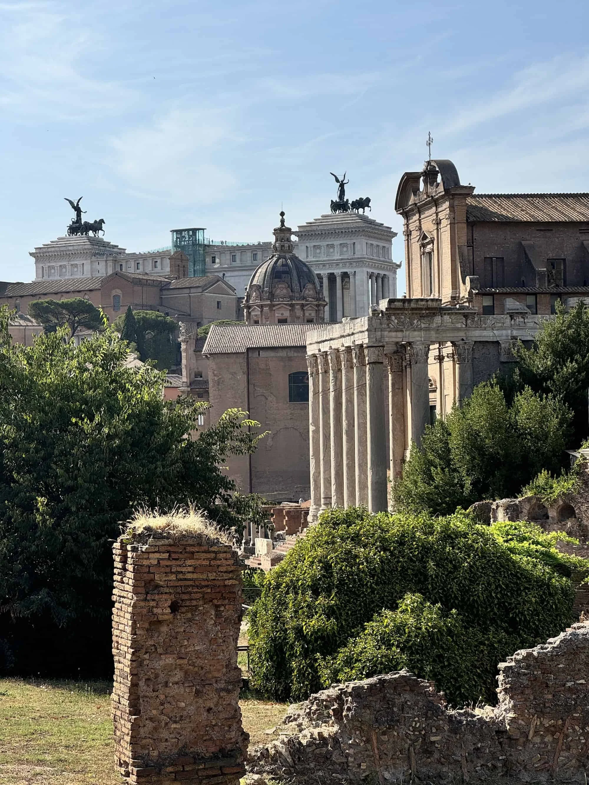 Dress to Impress in Italy: What to Wear in Rome Summer