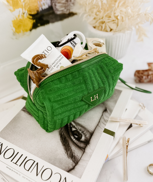 Advertorial vs. Editorial | Which Is Right For Your PR Strategy — Flaunter