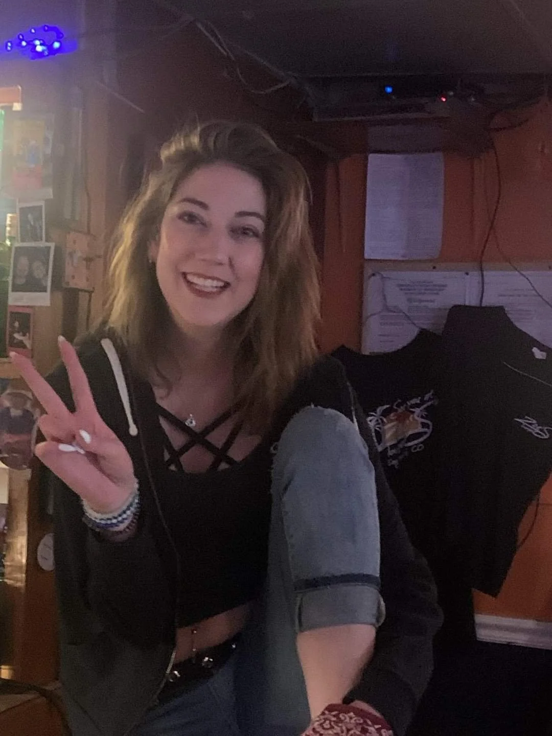 About — Zoe's Lounge