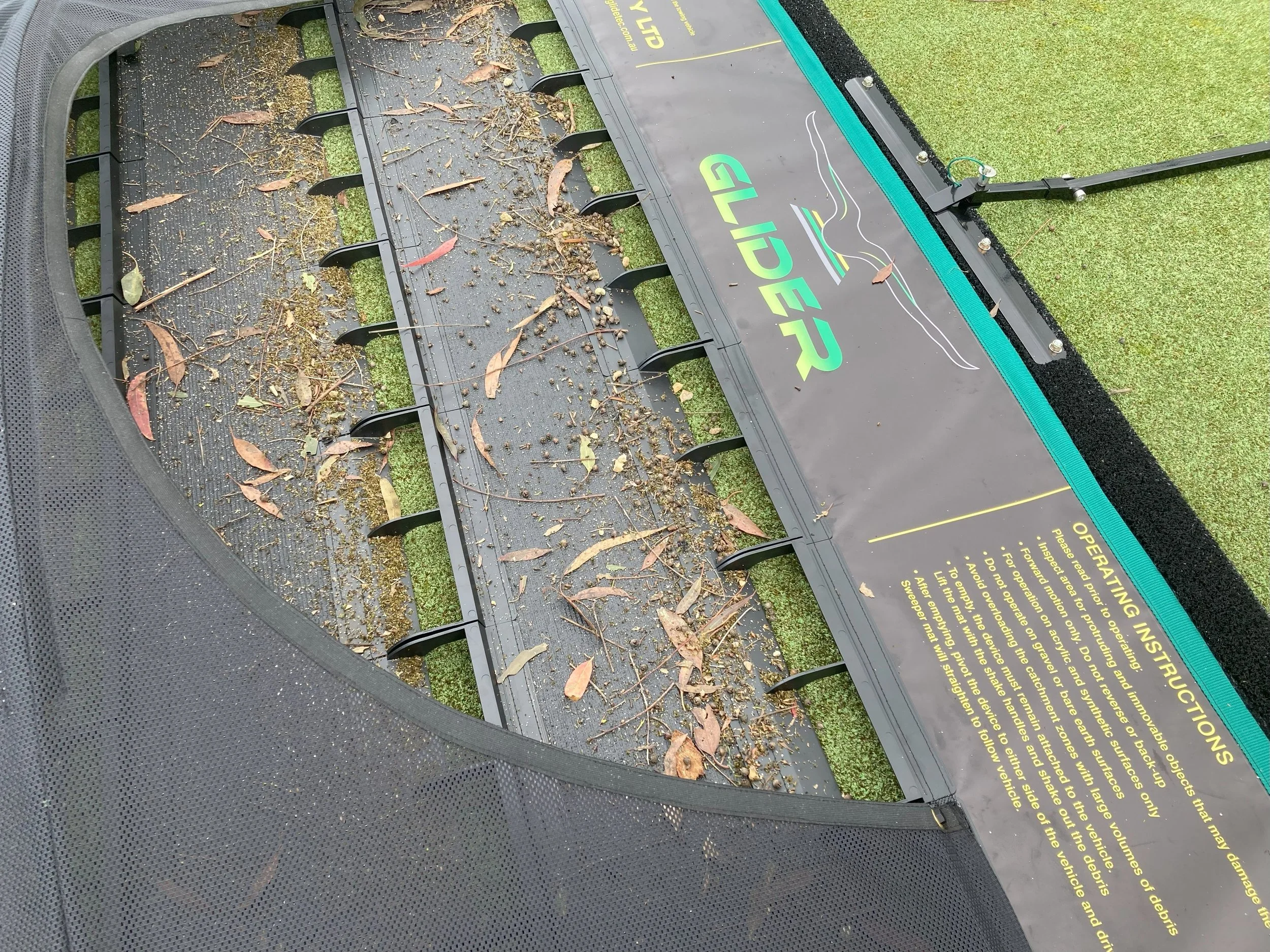 Glidetec | FOD SWEEPER | RACETRACK SWEEPER | SPORTS FIELD SWEEPERCOMPANY