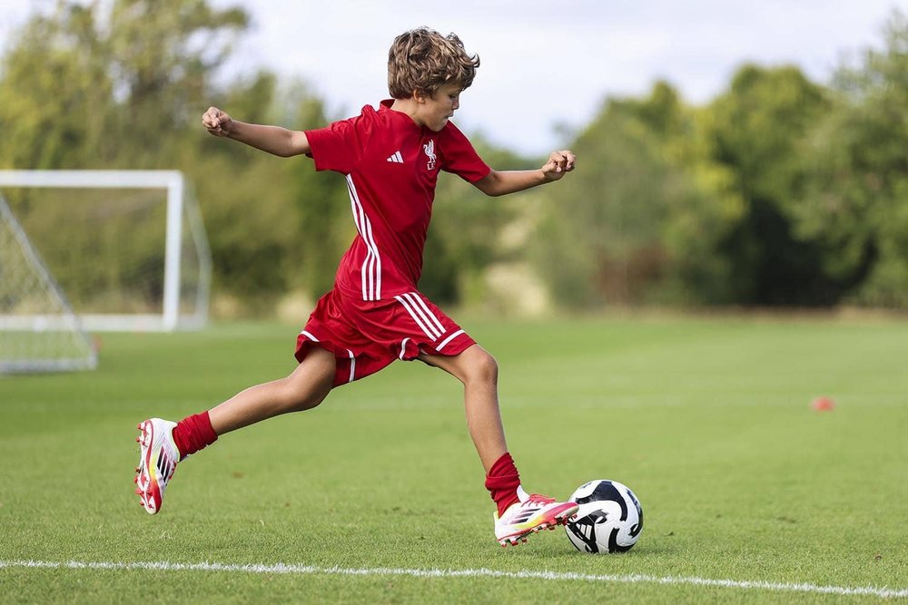 Development Camps (Boys aged 9-12) | Liverpool Football Camps
