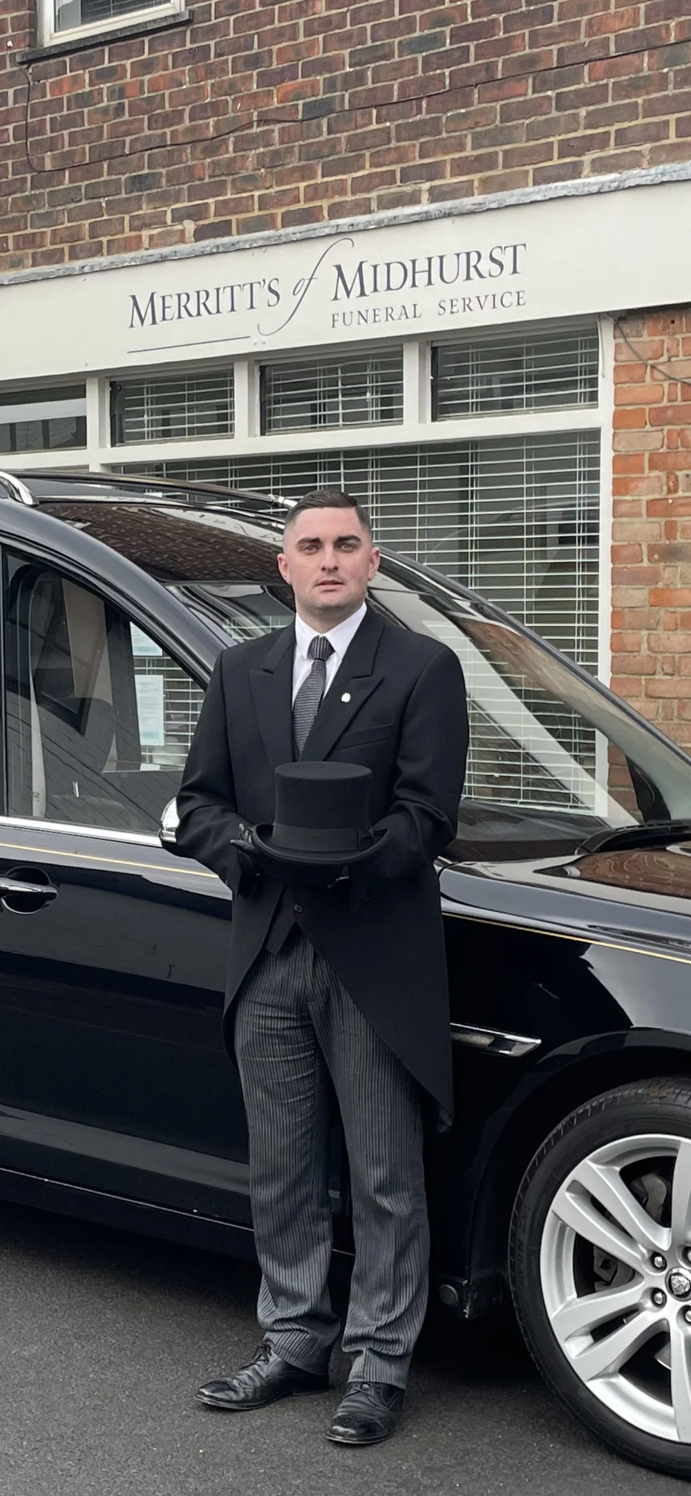 About — Merritt's of Midhurst