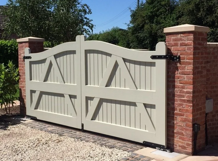 Gates — A R Manley and Son Ltd