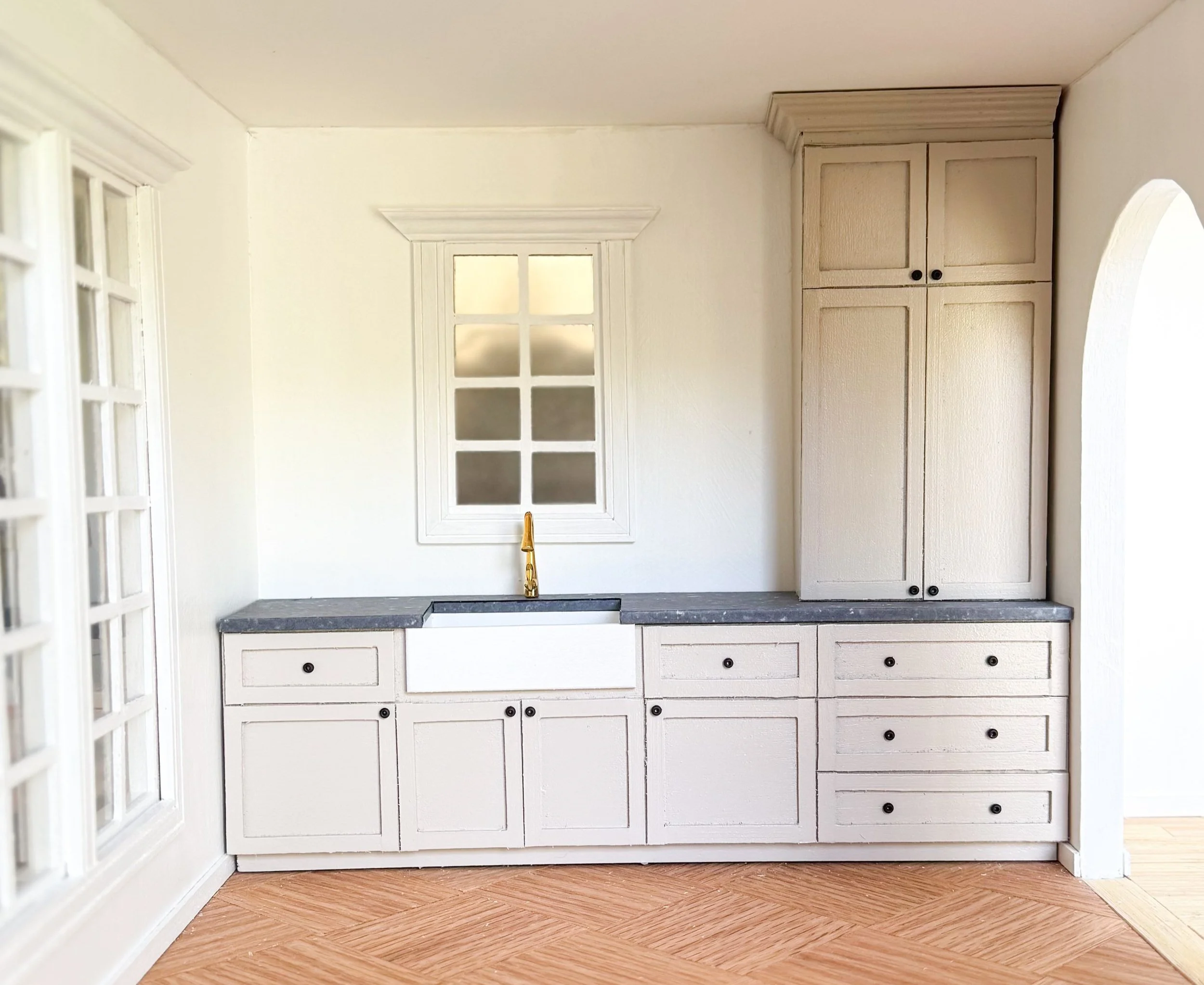 Dollhouse Shaker Kitchen DIY — Martin Goes Mini
