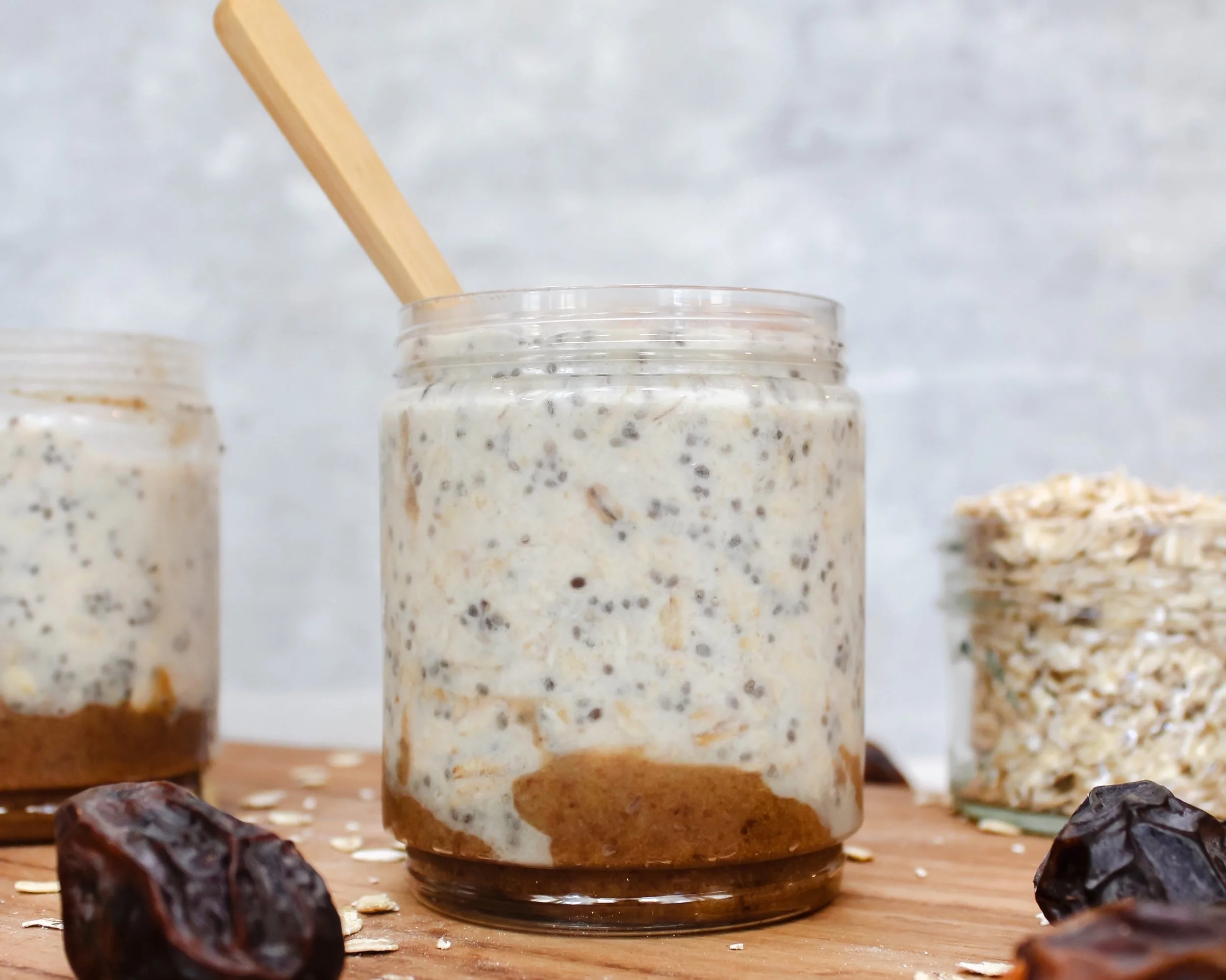 High Protein Overnight Oats with Date Caramel — Lauren Twigge Nutrition