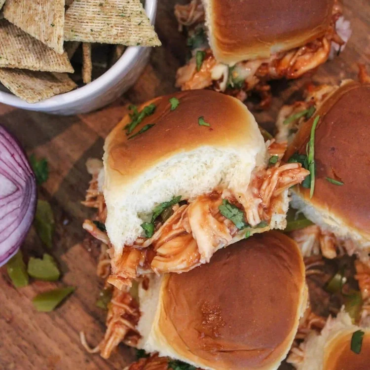 Chicken Bacon Ranch Sliders Recipe — Lauren Twigge Nutrition