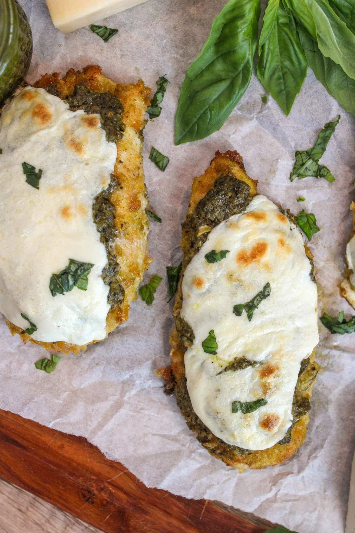 Pesto Parmesan Chicken Cutlets — Lauren Twigge Nutrition