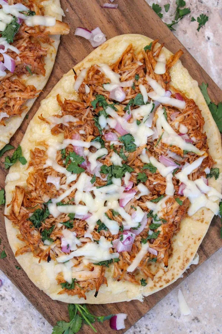 Barbecue Chicken Flatbread — Lauren Twigge Nutrition