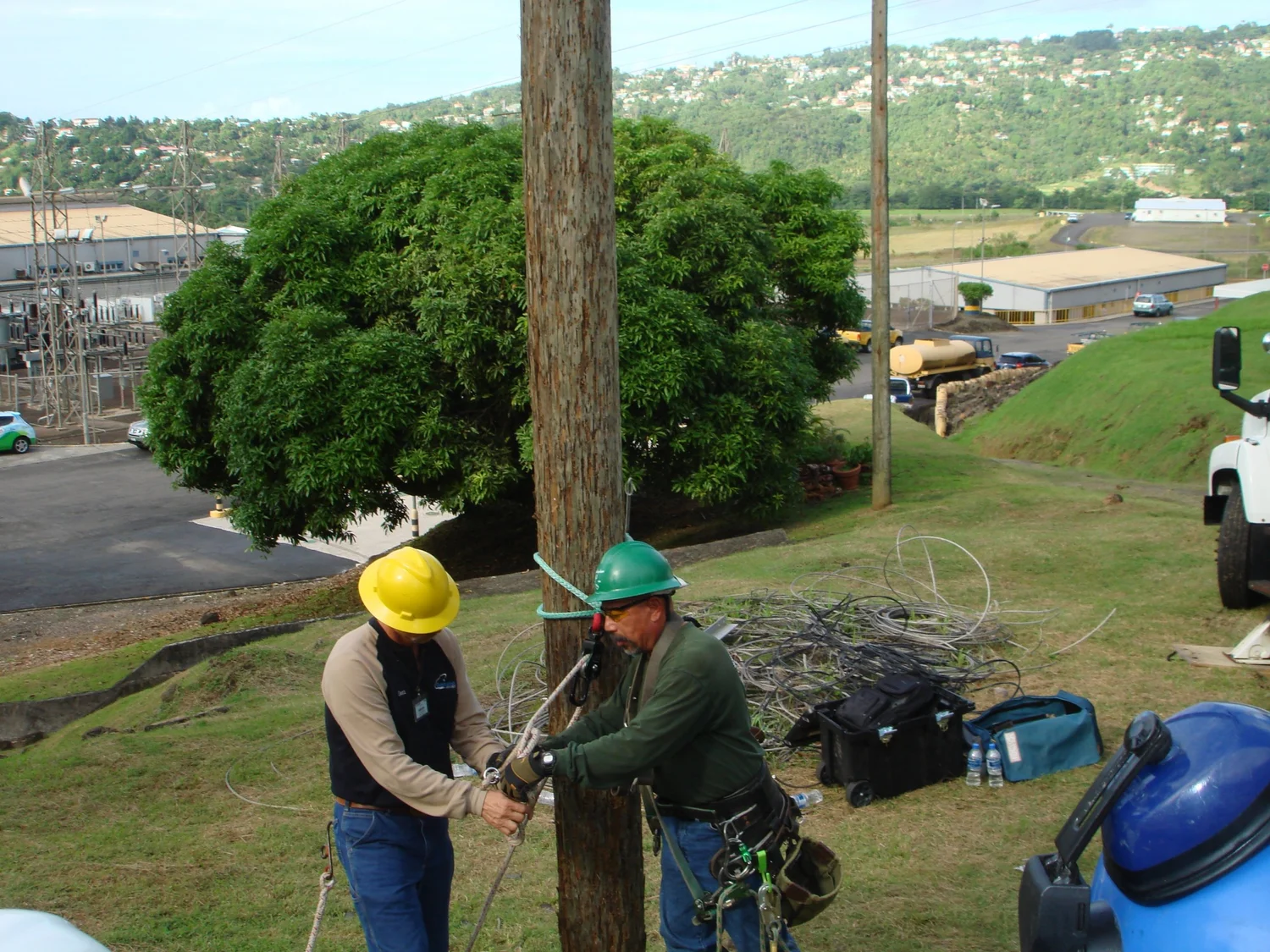 Services — Institute for Safety in Powerline Construction