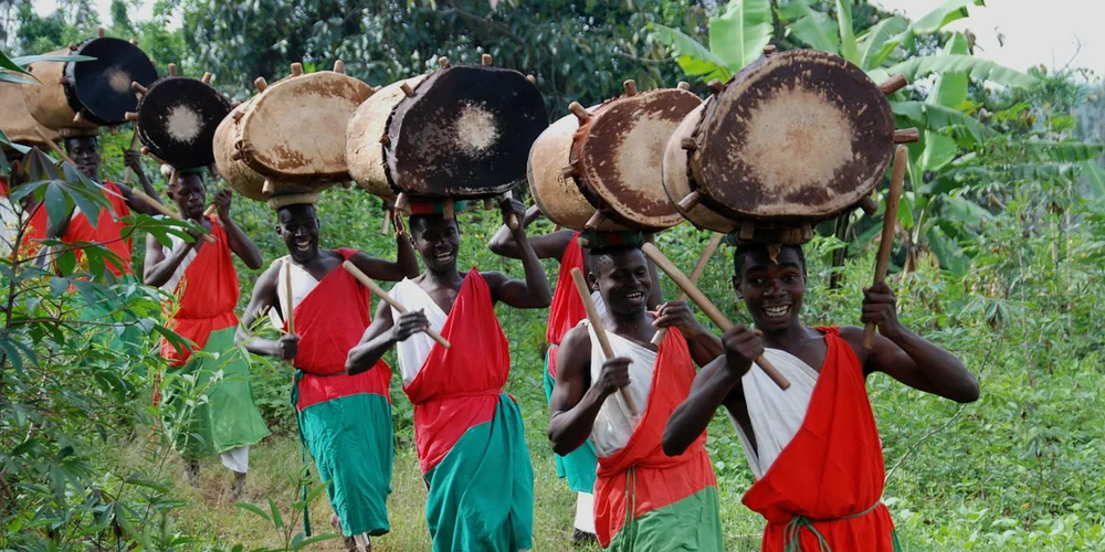 Holidays, tours, vacations and escorted guided trips in Burundi and ...