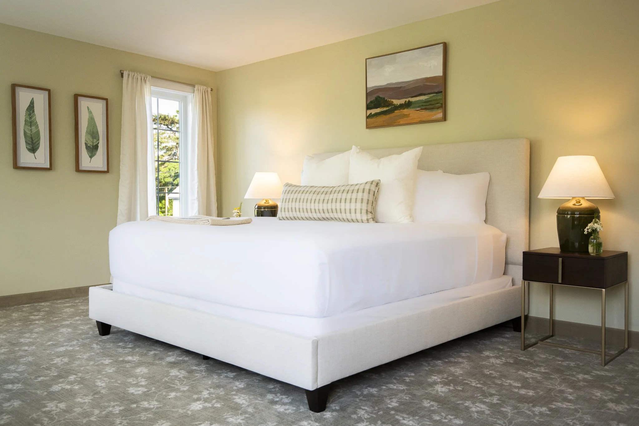 Rooms | The Pathmaker Hotel | Bar Harbor, Maine