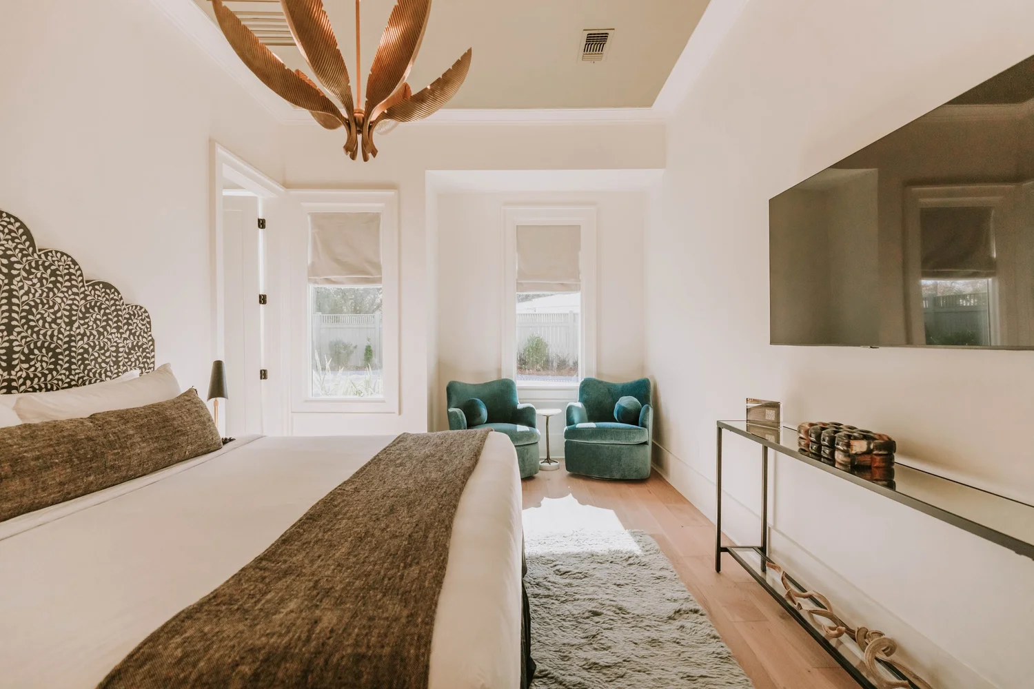 Rooms — Springs Hotel