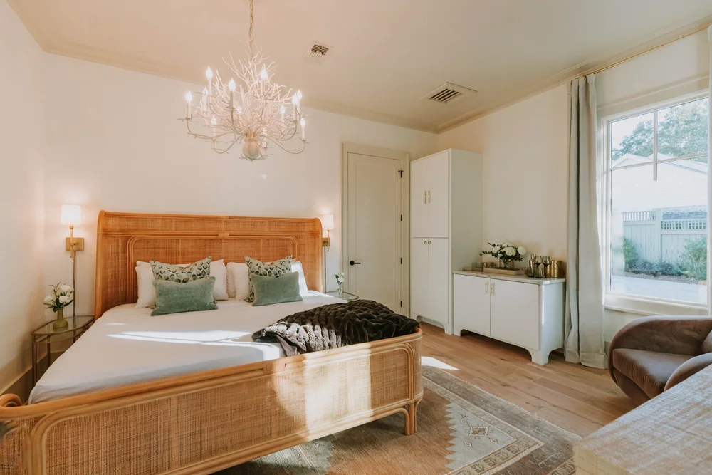 Rooms — Springs Hotel