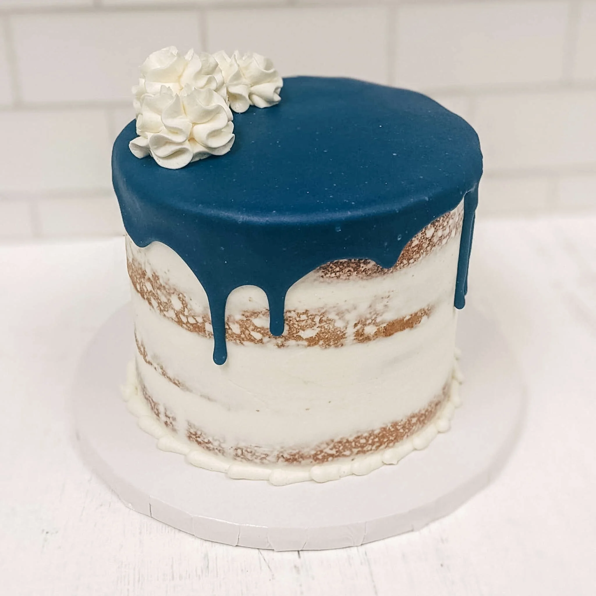 Custom Cakes — Puffy Muffin