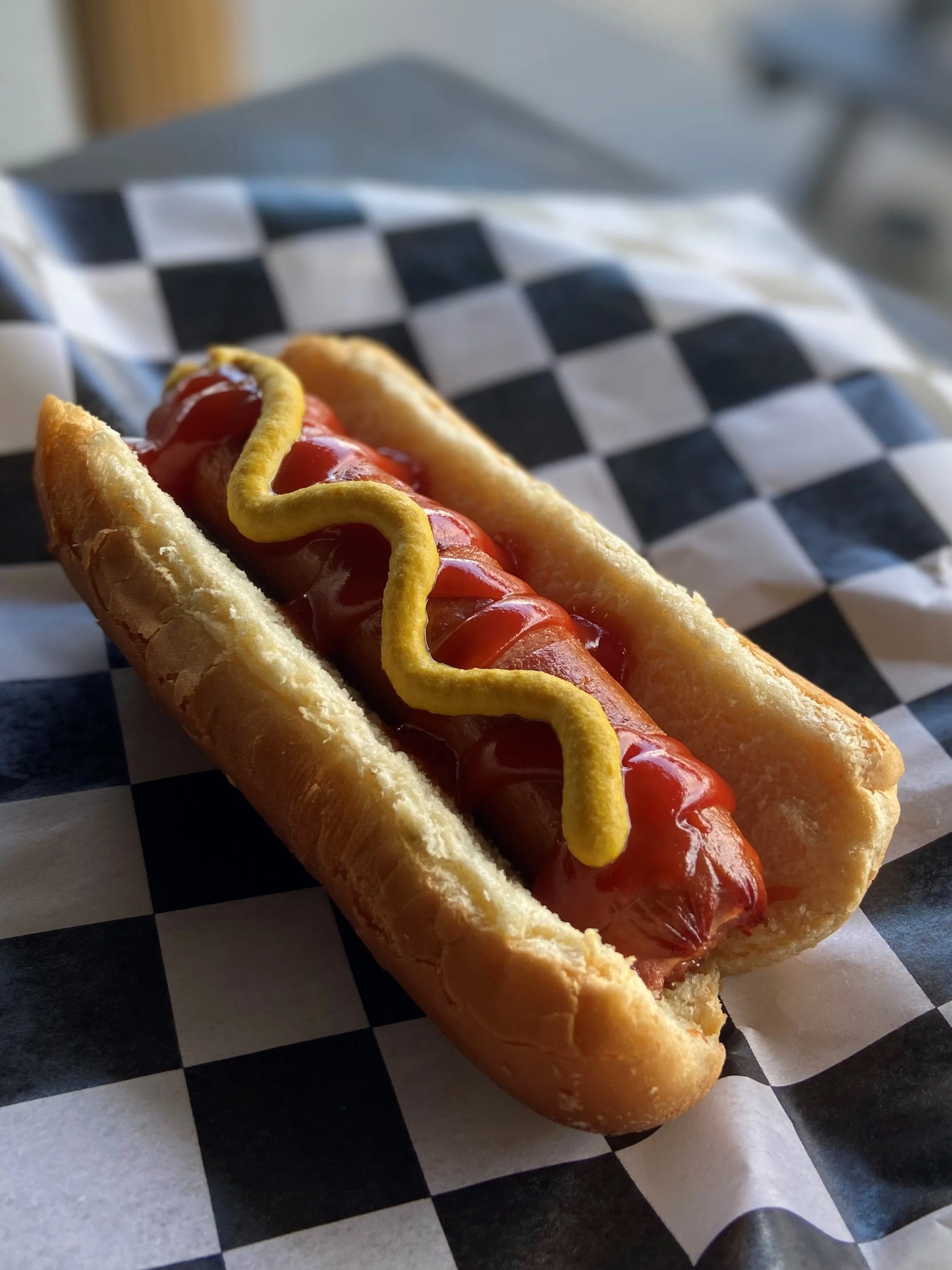 Eat & Drink — Spatz Sports Bar