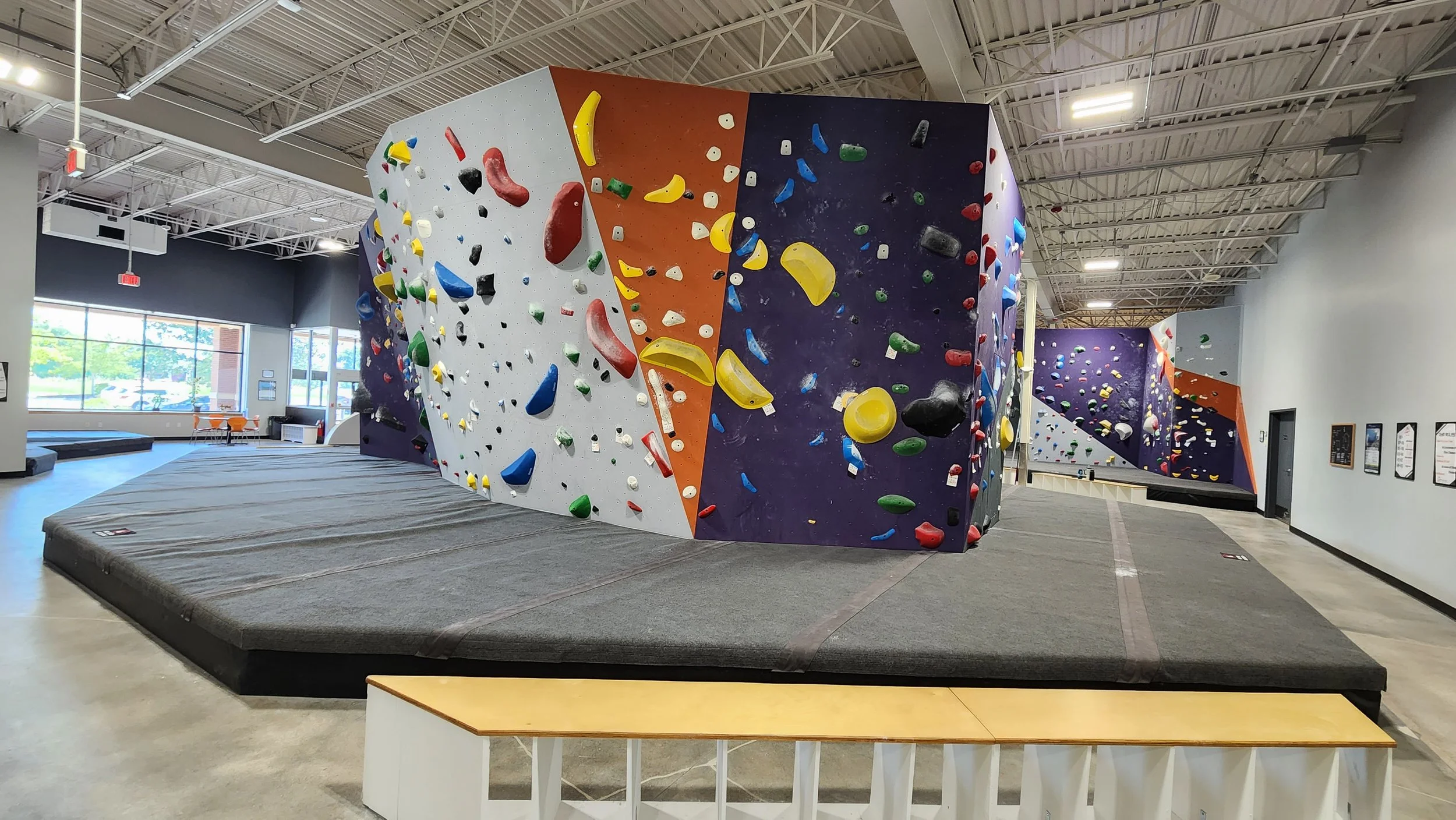Indoor Bouldering Gym in Kansas City - Rendezvous Climbing Gym