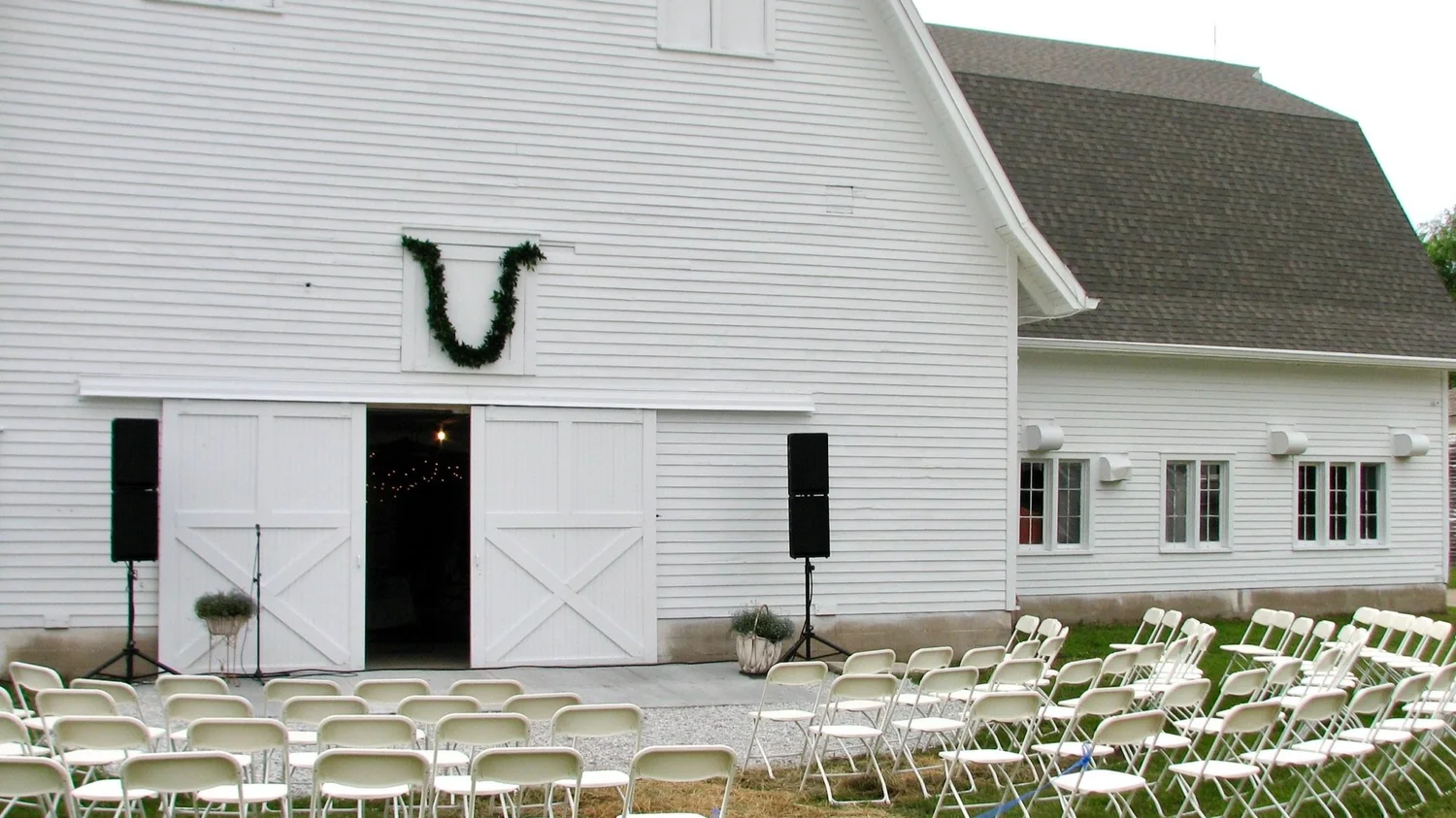 WEDDINGS — Prairie Loft Center for Outdoor & Agricultural Learning