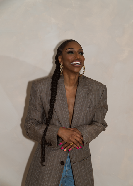 Shaniece Jones - Closet Organization & Declutter Expert