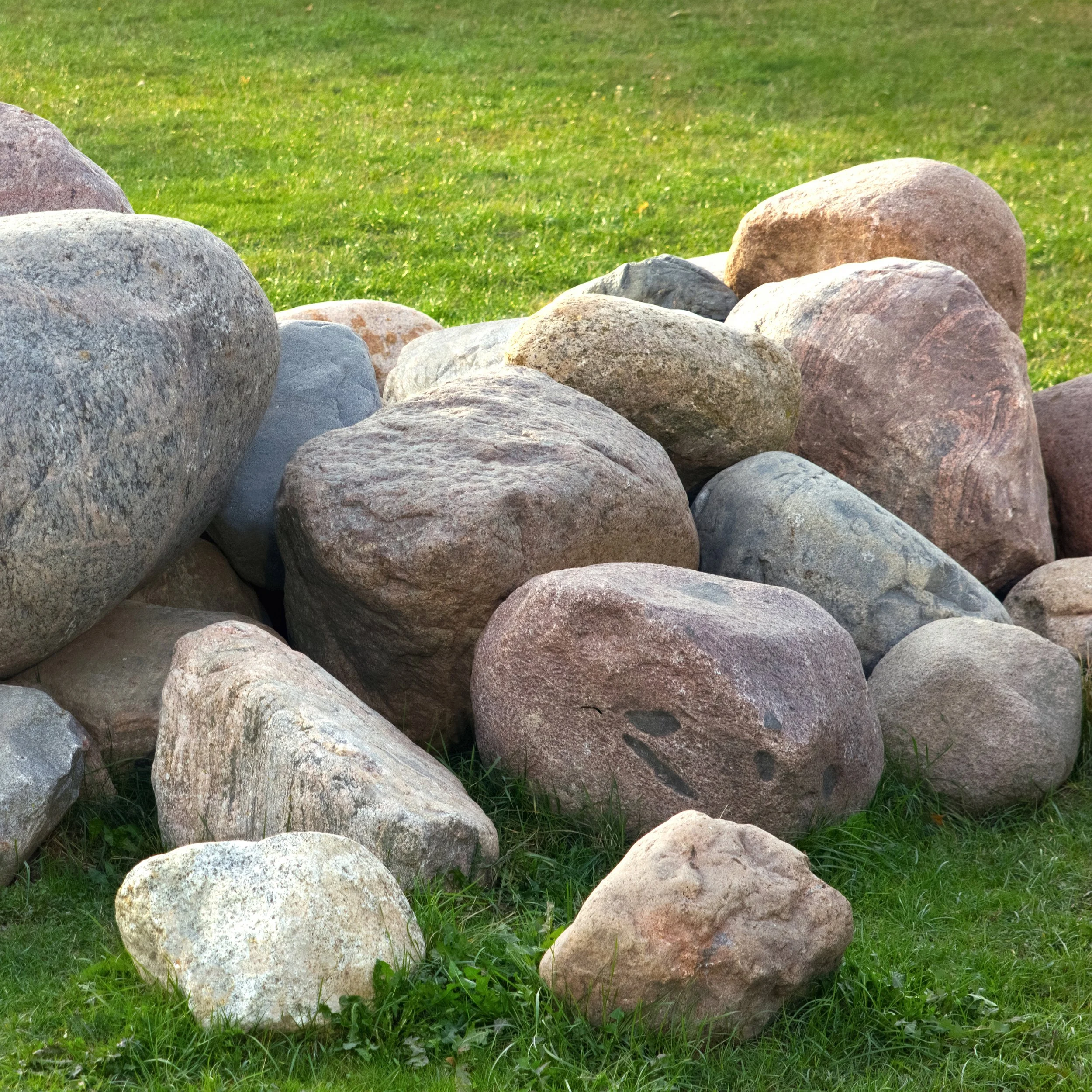 Walling, Rockery & Boulders — LLoyds Spar Quarries