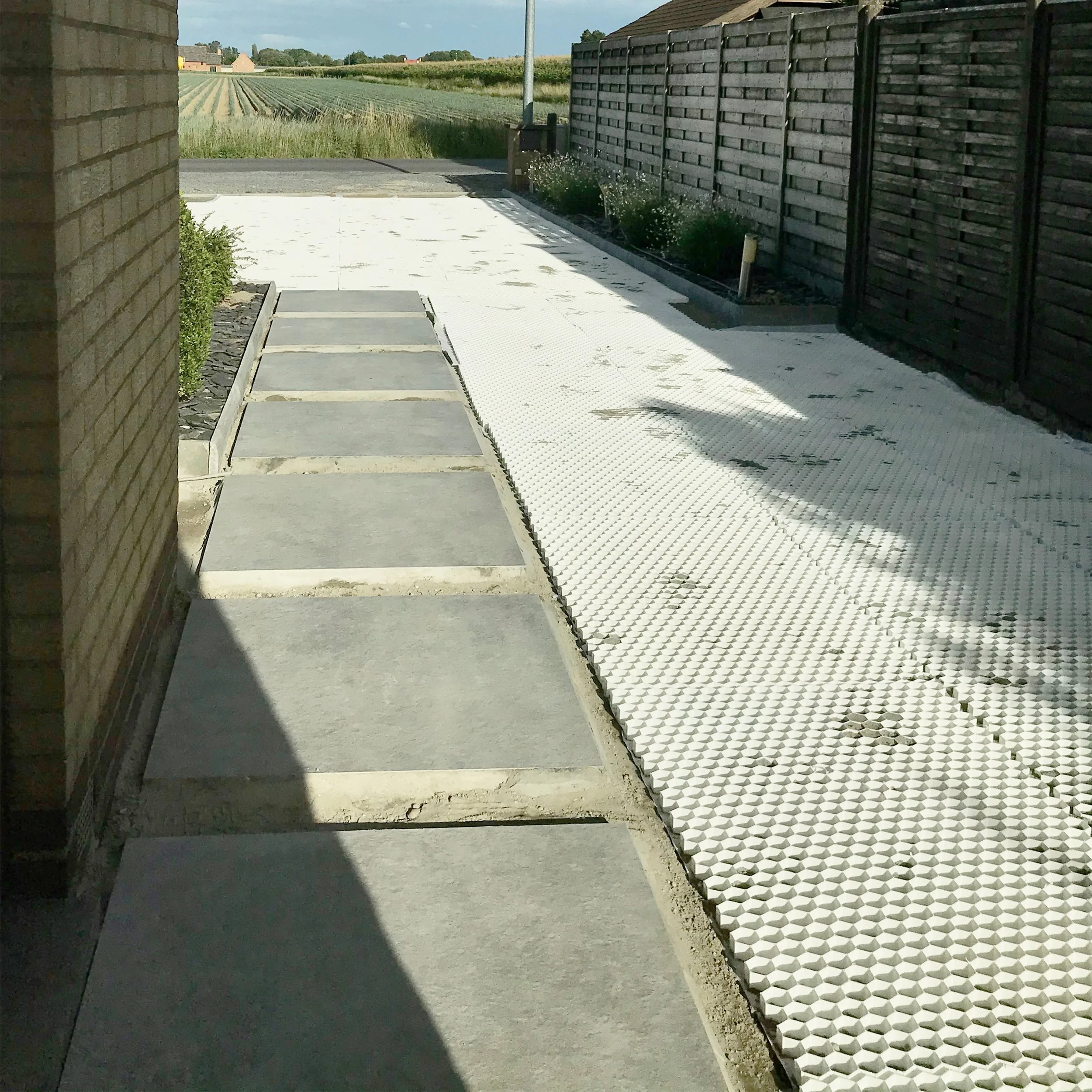 Store 2 — LLoyds Spar Quarries