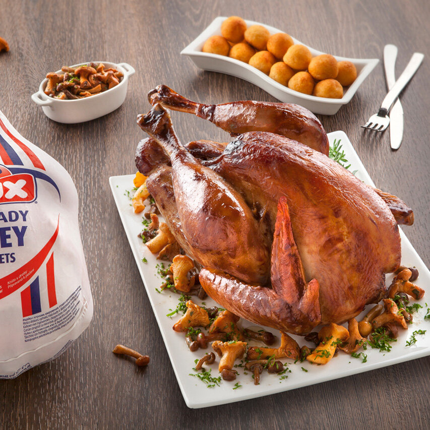 Kalkkuna kokonainen mini 2,2 - 2,8 kg paistovalmis — PNM-Chipsters