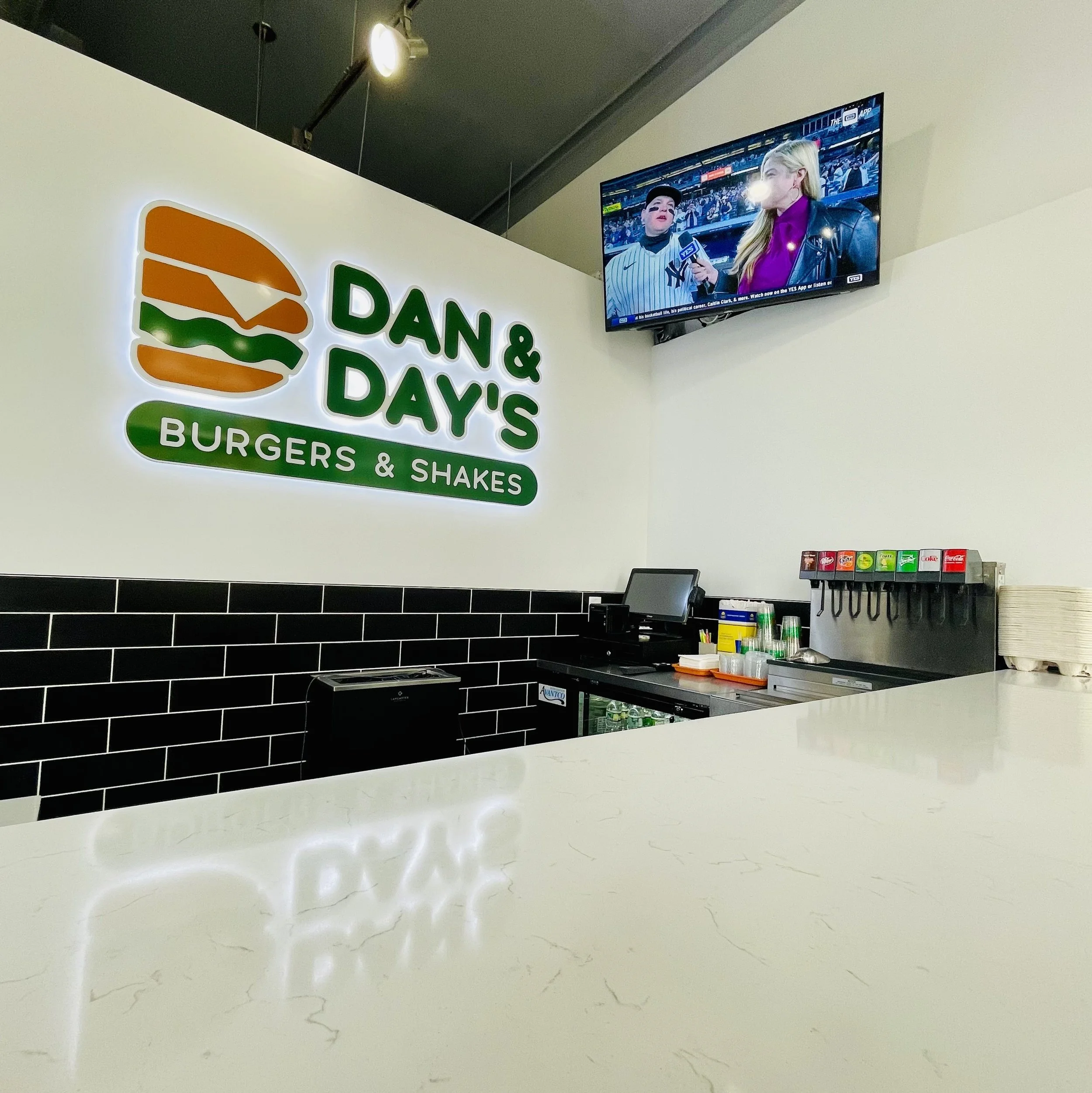 Dan & Day's Burgers & Shakes
