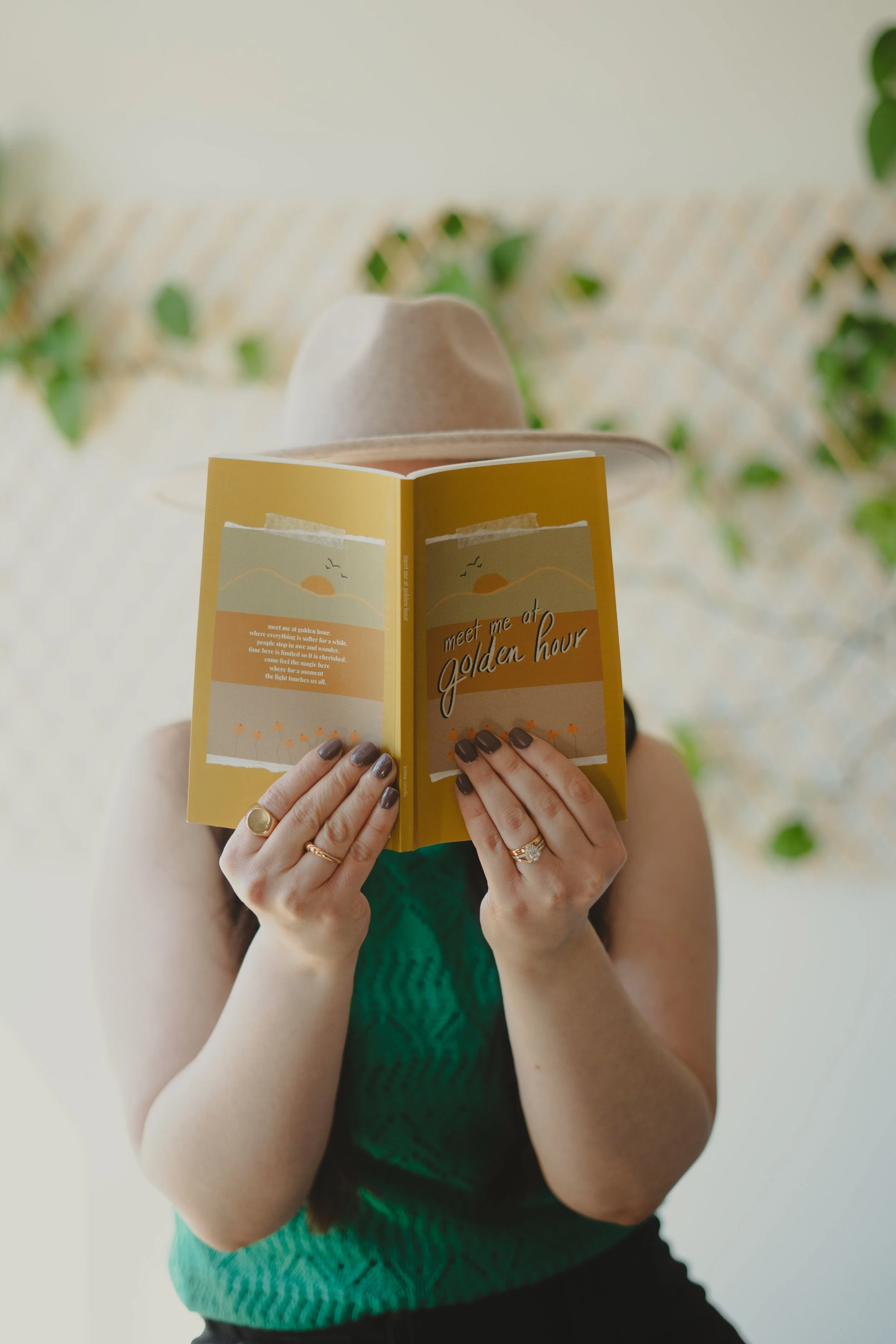 About — JENNAE CECELIA