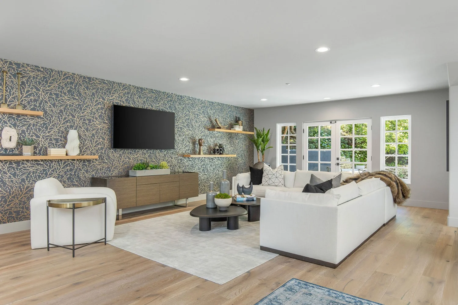 DESIGN — Jeff Lewis