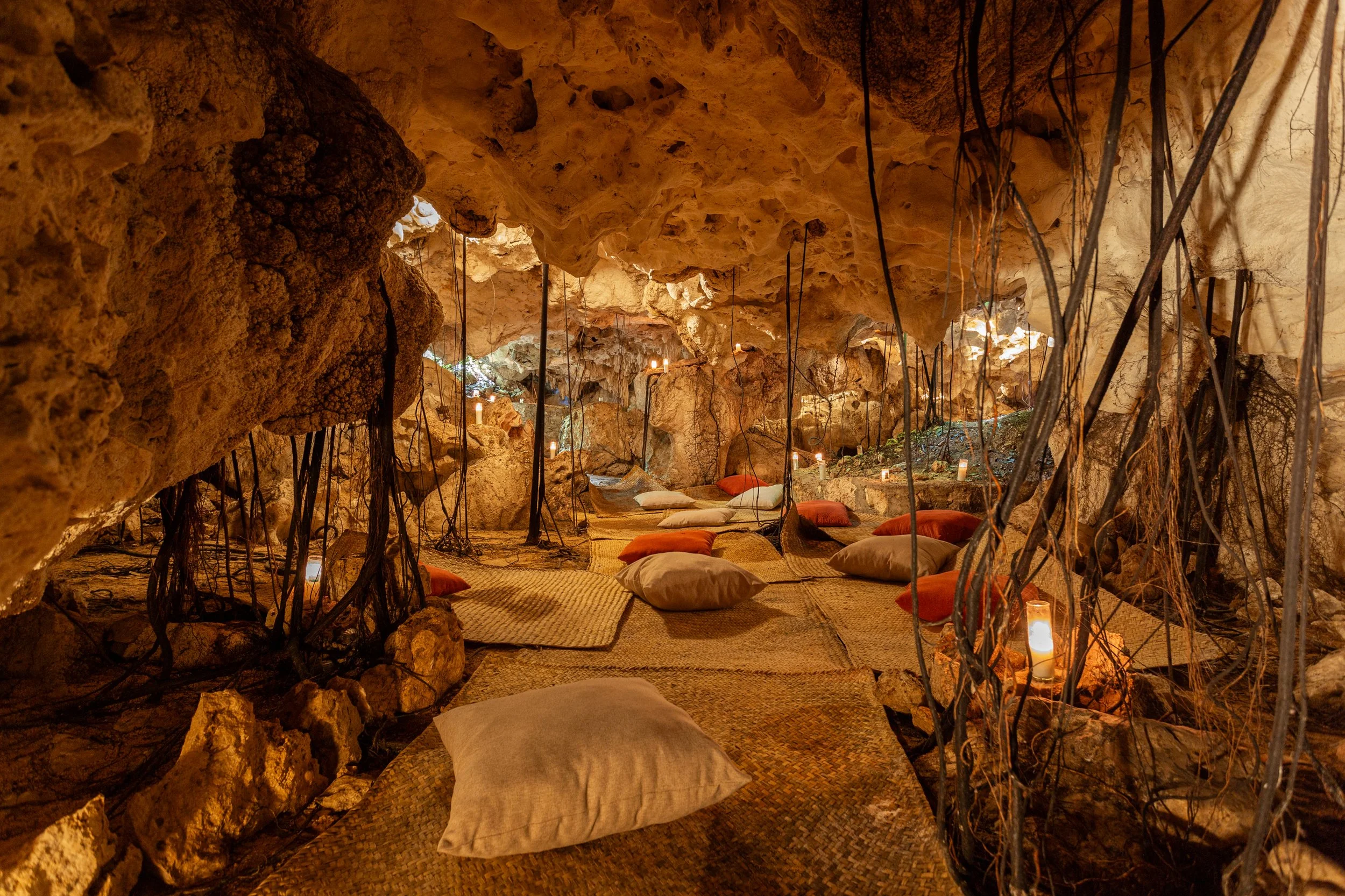 DORA Campus & Resort | Meet us in the Present