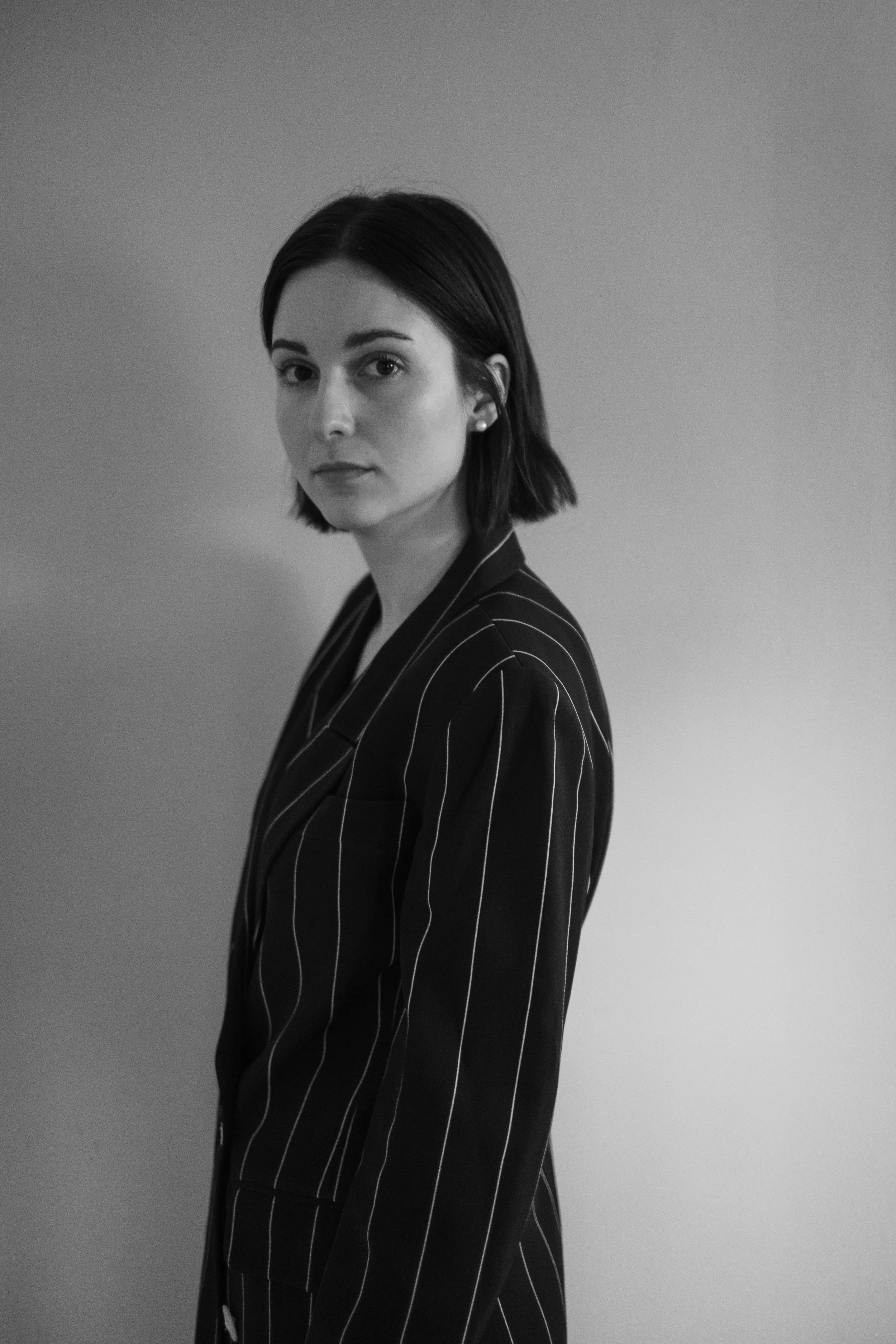 Contact — Dr. SARA KUBURIC