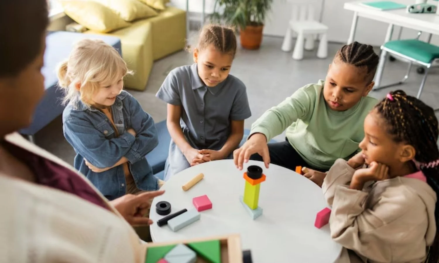 How Group Speech Therapy Helps Kids Build Communication and Confidence ...