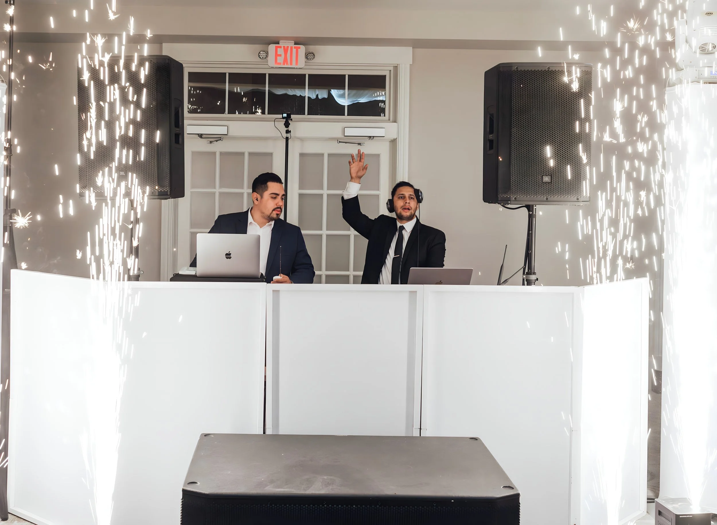General 1 — Wedding DJ - Barr Entertainment - New Jersey's Best DJs
