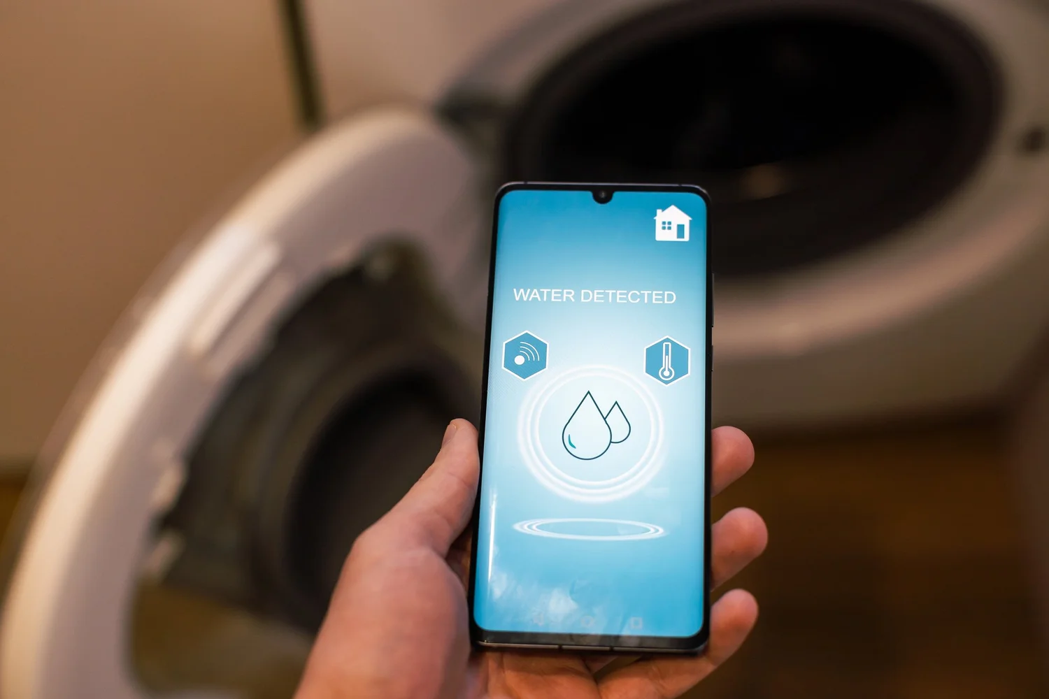Smart Home Water Leak Detectors: Are They Worth It? Pros & Cons ...