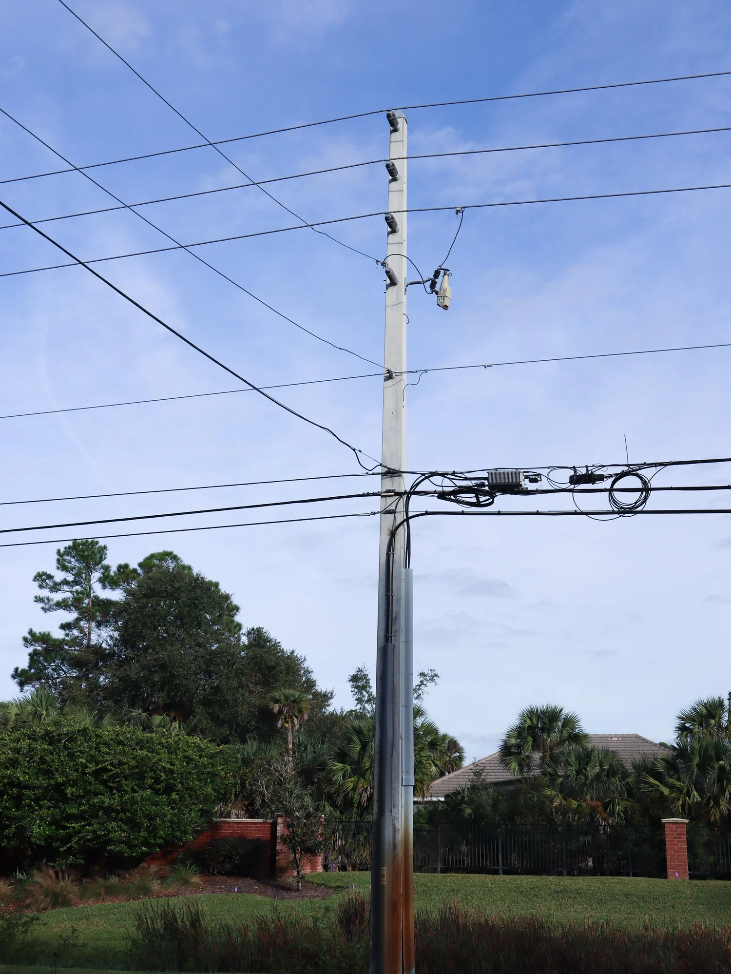 Joint-use Pole Analysis and Permit Administration for Utility Companies