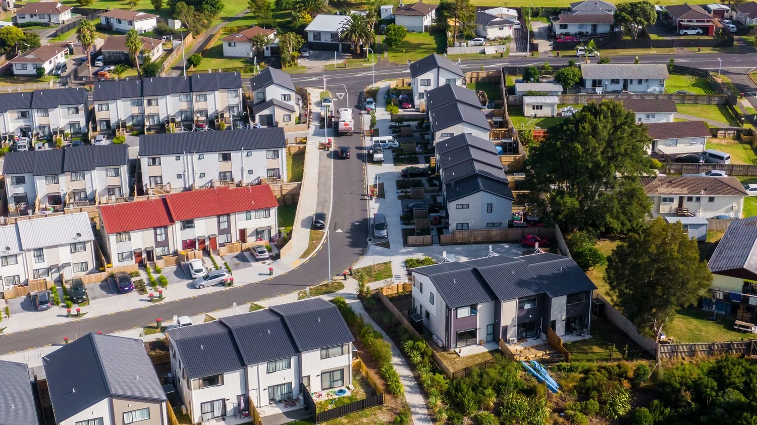 Signature Construction Ltd