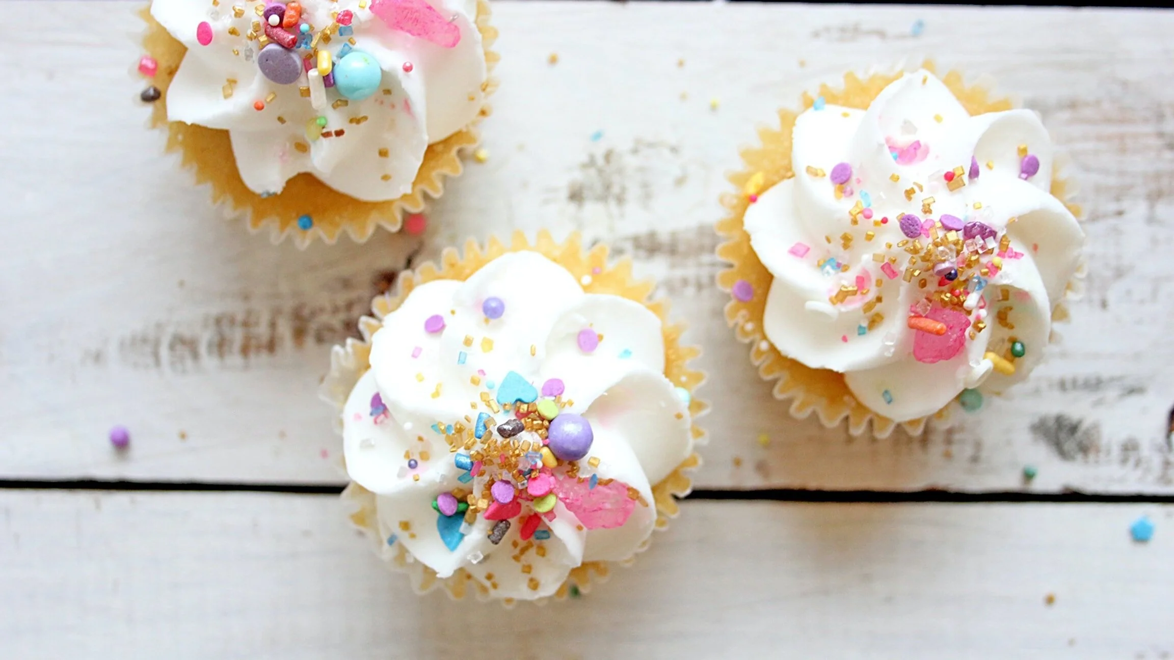 Host a Family Nailed It! Baking Challenge — Daisies in Clover