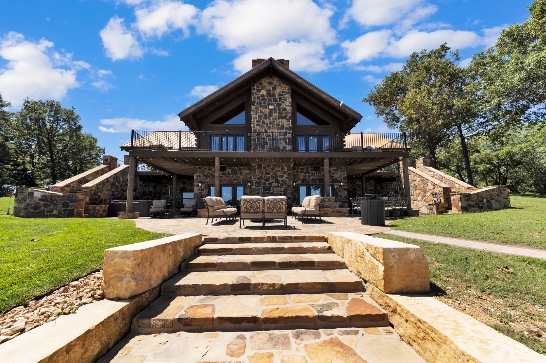 Lodging — The CW Farm and Ranch Venue