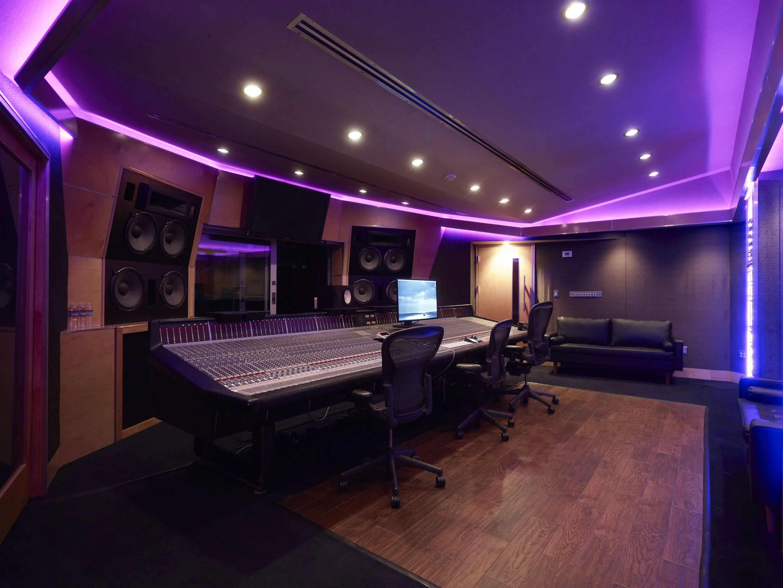 Encore Recording Studio B — Paramount Recording Studios