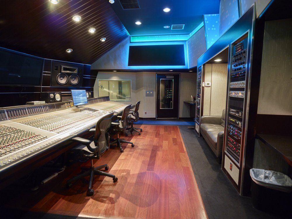 Encore Recording Studio A — Paramount Recording Studios