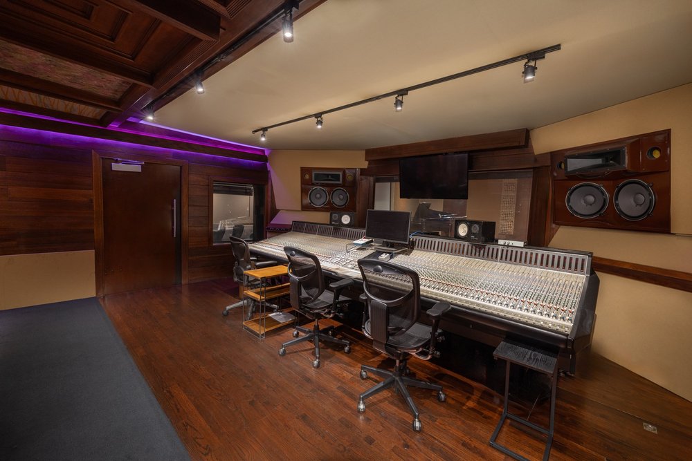 Track North — Paramount Recording Studios