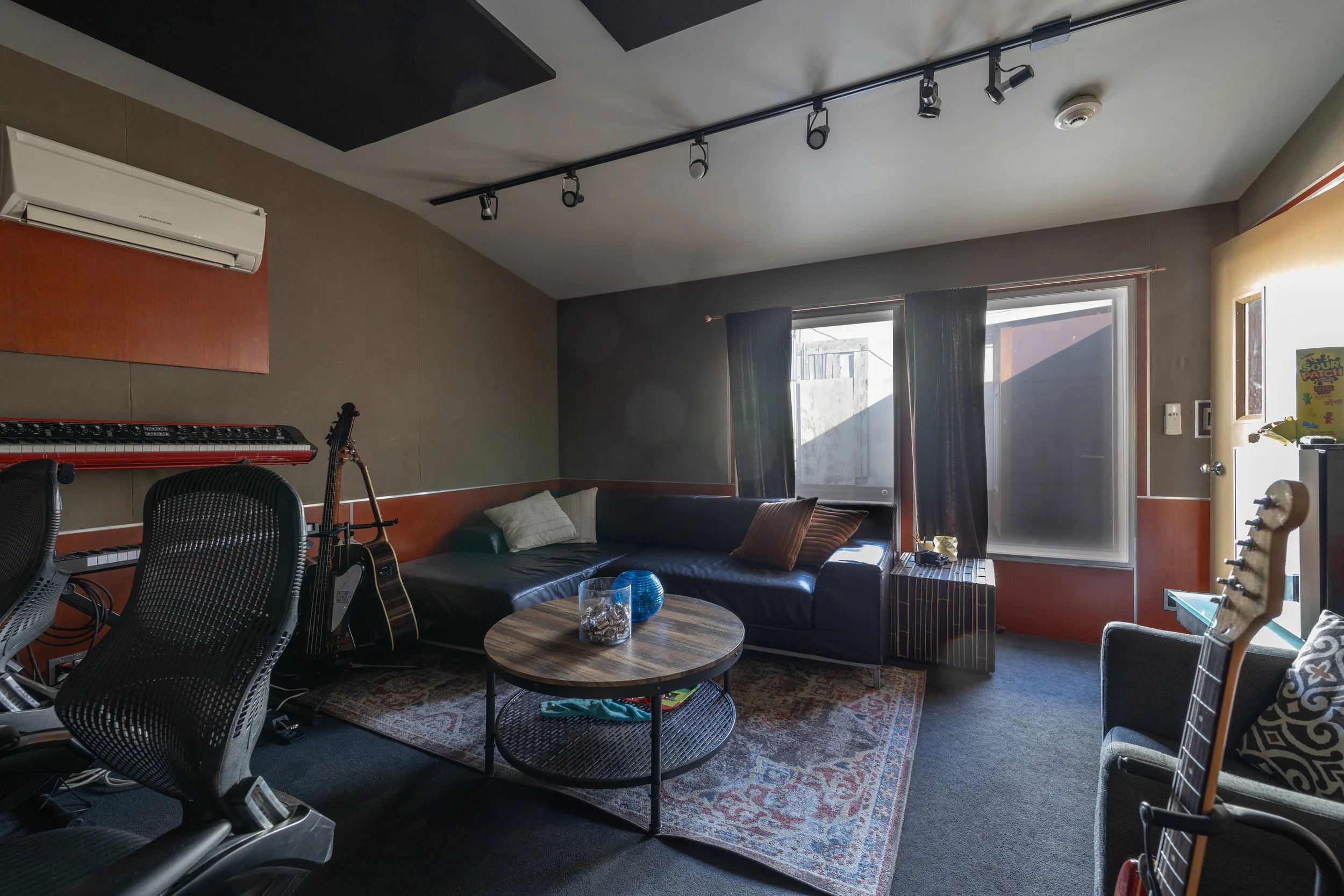 Treehouse Studio At Paramount — Paramount Recording Studios