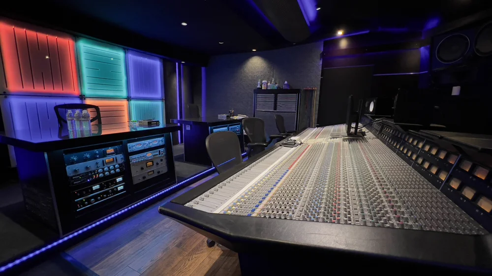 Ameraycan Recording Studios North Hollywood — Paramount Recording Studios