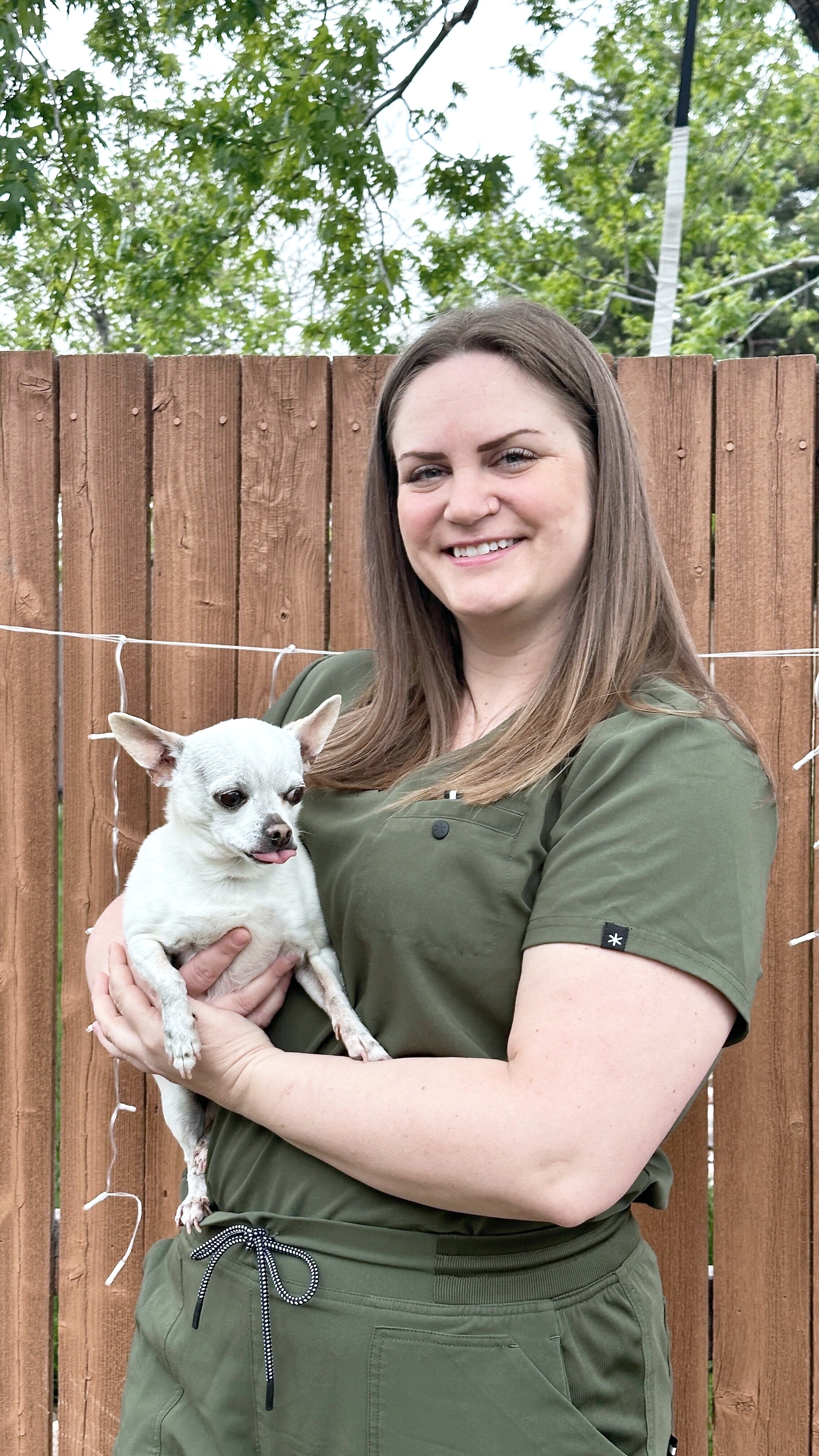 About Us — The Mobile Pawlyclinic